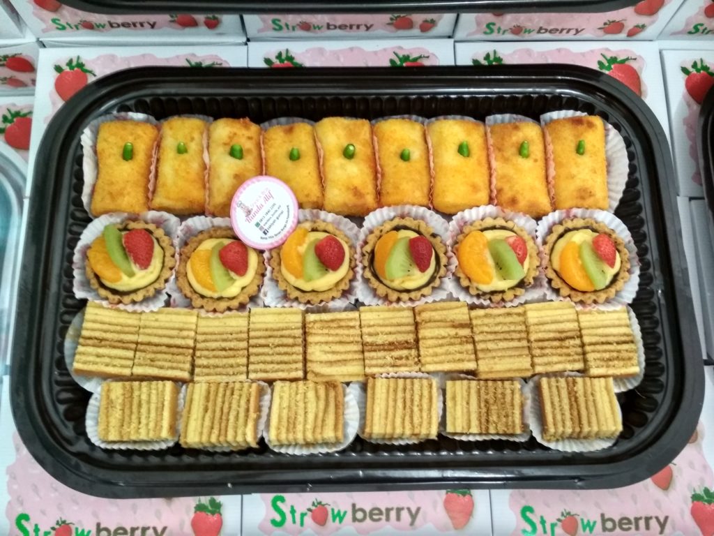 Kue Nampan Faisal’s Wedding – Snack Box Bunda Alif